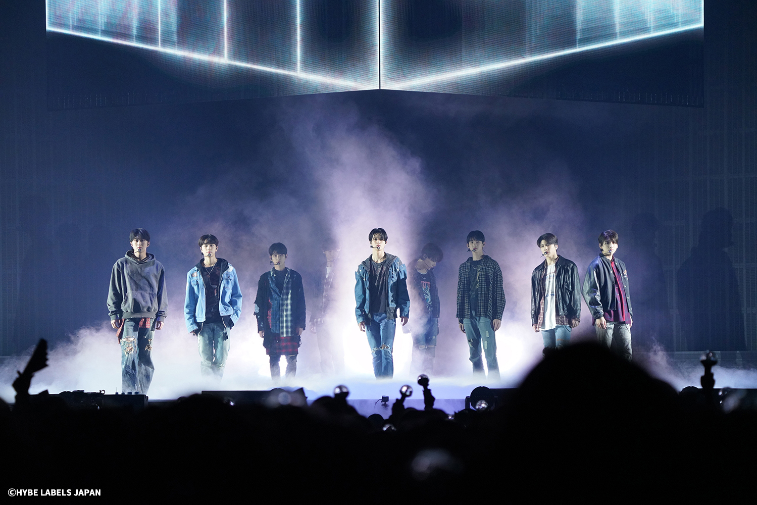 HYBE LABELS JAPAN 初のグローバルグループ&TEAMがDEBUT SHOWCASE [First Howling : ME]を ...