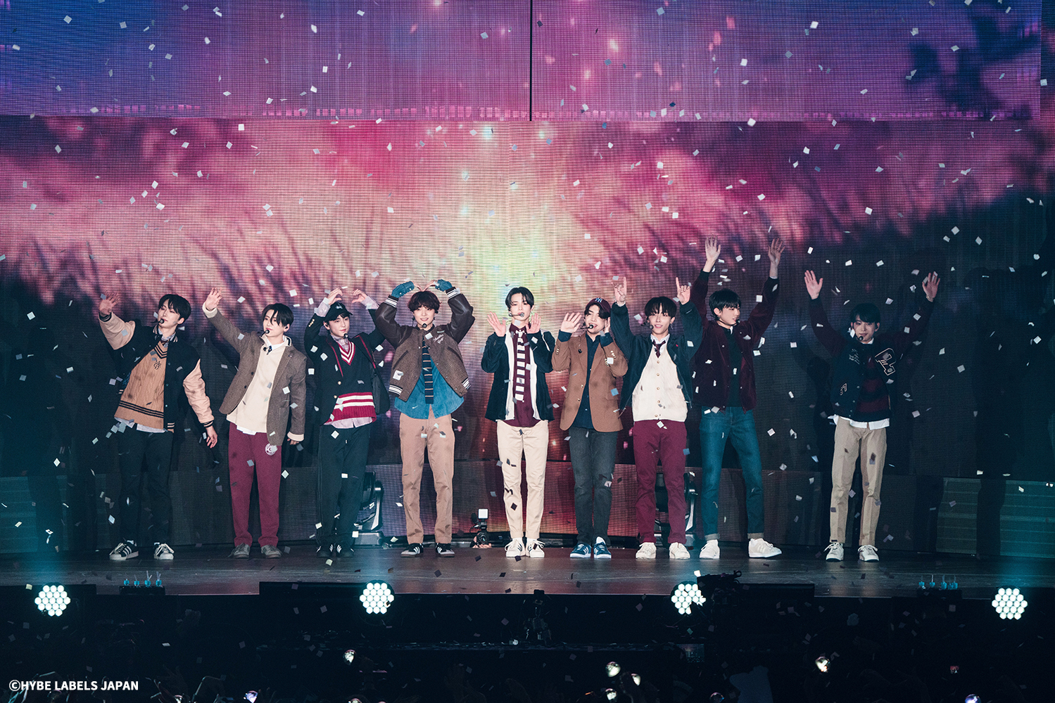 HYBE LABELS JAPAN 初のグローバルグループ&TEAMがDEBUT SHOWCASE [First Howling : ME]を ...