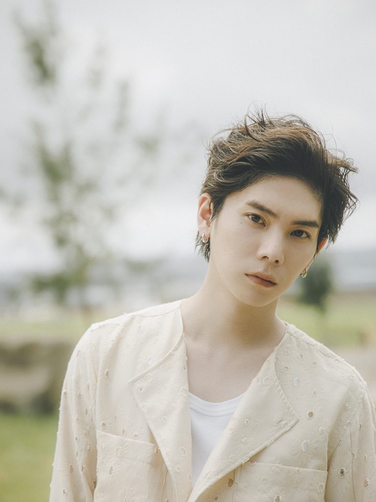 YU 2月14日NEWシングル「nova/envision」 60分超えのライブダイジェスト映像付きでリリース決定！ バースデーイベント会場 ...